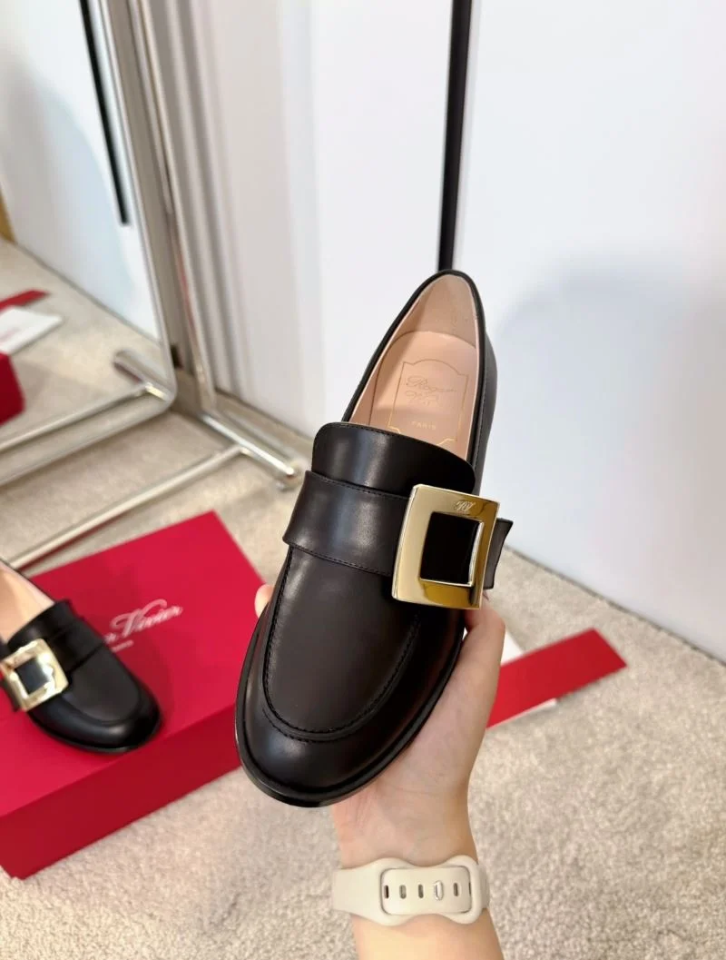Accurate model Roger Vivier Shoes