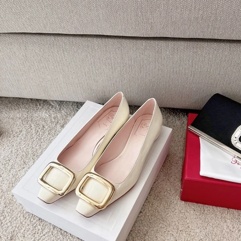 Mirror quality Roger Vivier Shoes