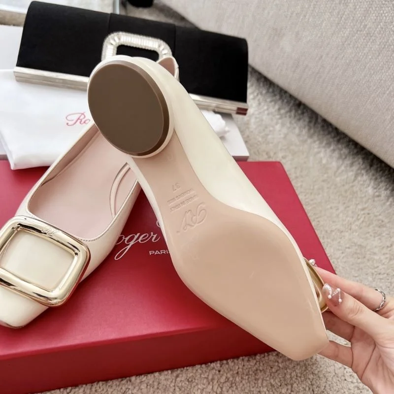 Mirror quality Roger Vivier Shoes