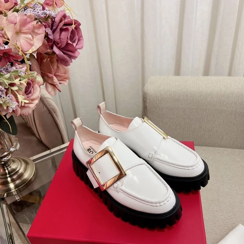 Accurate model Roger Vivier Shoes