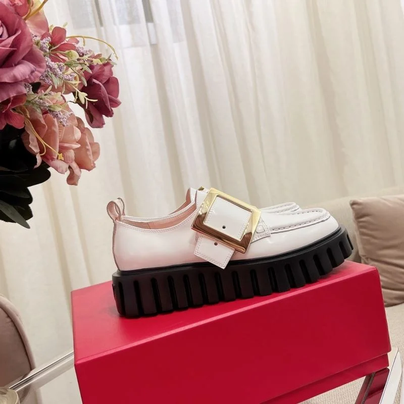 Accurate model Roger Vivier Shoes