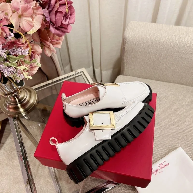 Accurate model Roger Vivier Shoes