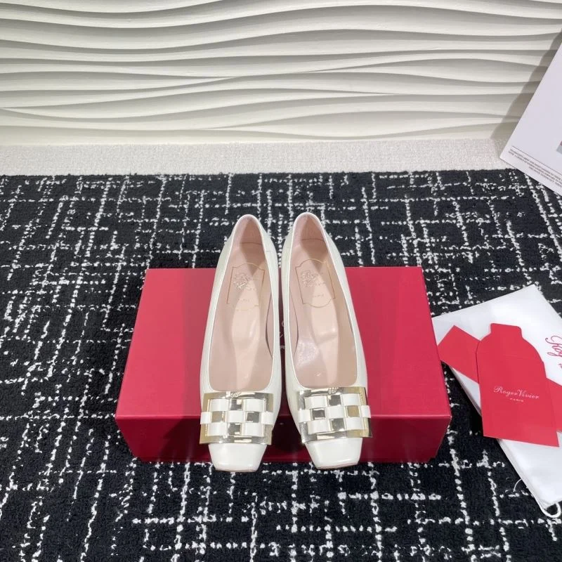 Top mirror Roger Vivier Shoes