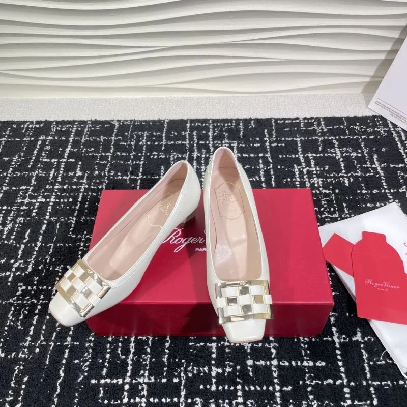 Top mirror Roger Vivier Shoes