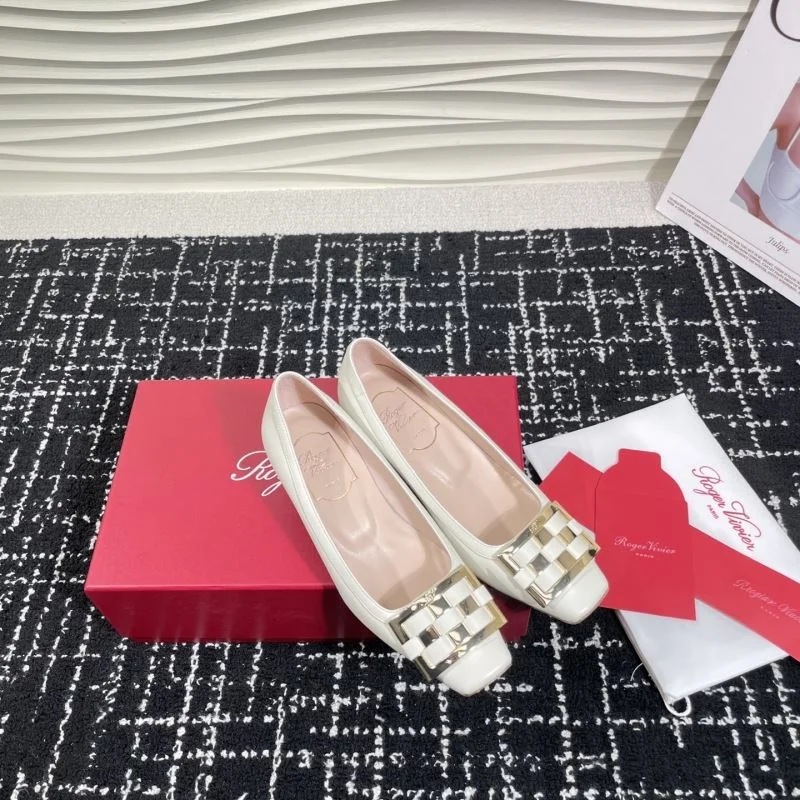 Top mirror Roger Vivier Shoes