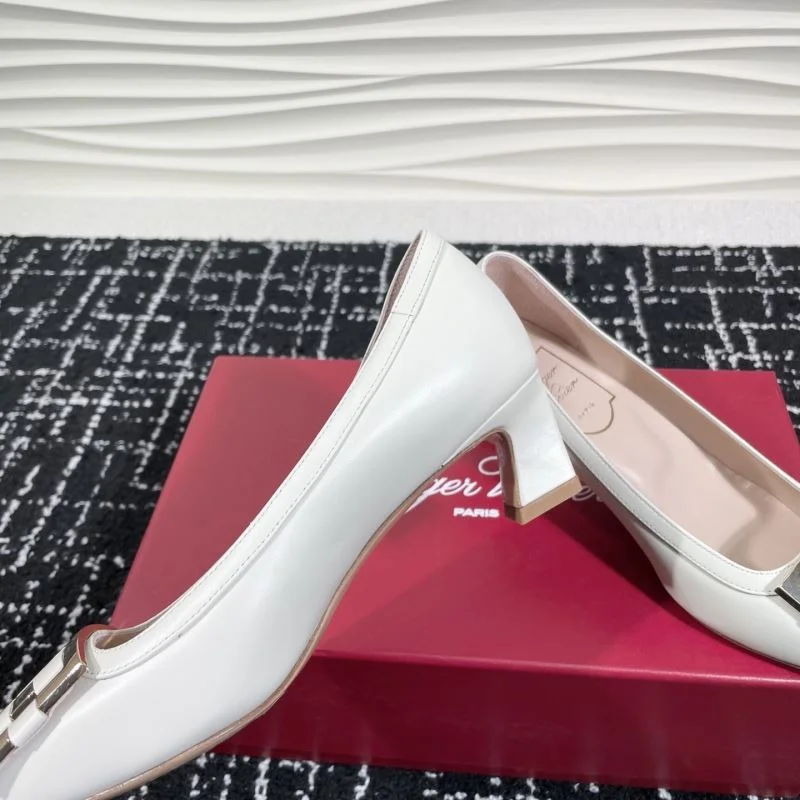 Top mirror Roger Vivier Shoes