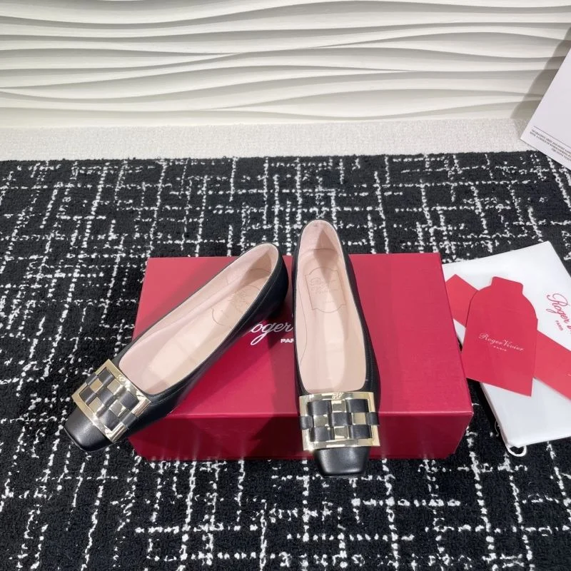Accurate model Roger Vivier Shoes