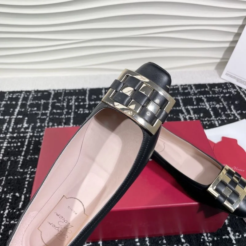Accurate model Roger Vivier Shoes