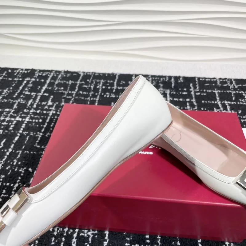 Value-priced Roger Vivier Shoes