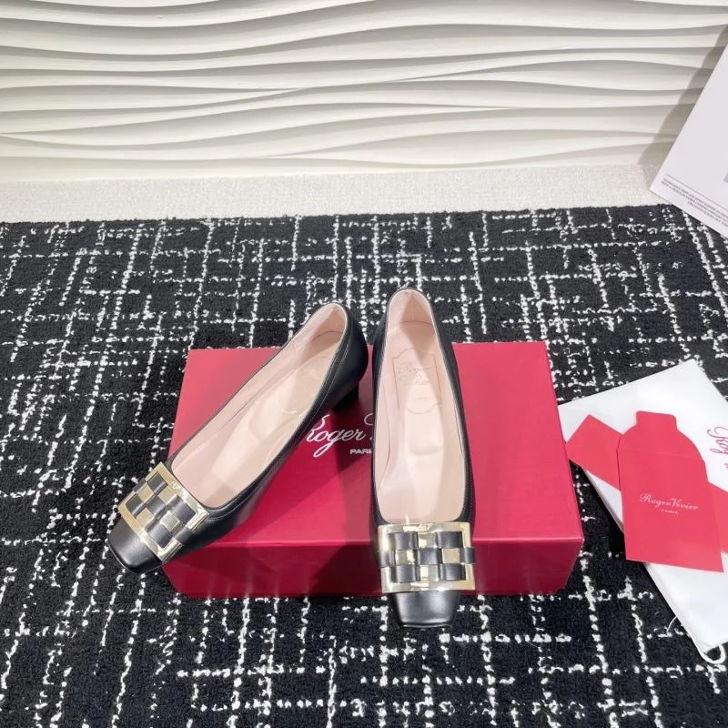 Mirror quality Roger Vivier Shoes