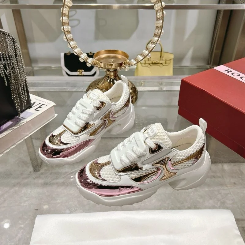 Accurate model Roger Vivier Shoes