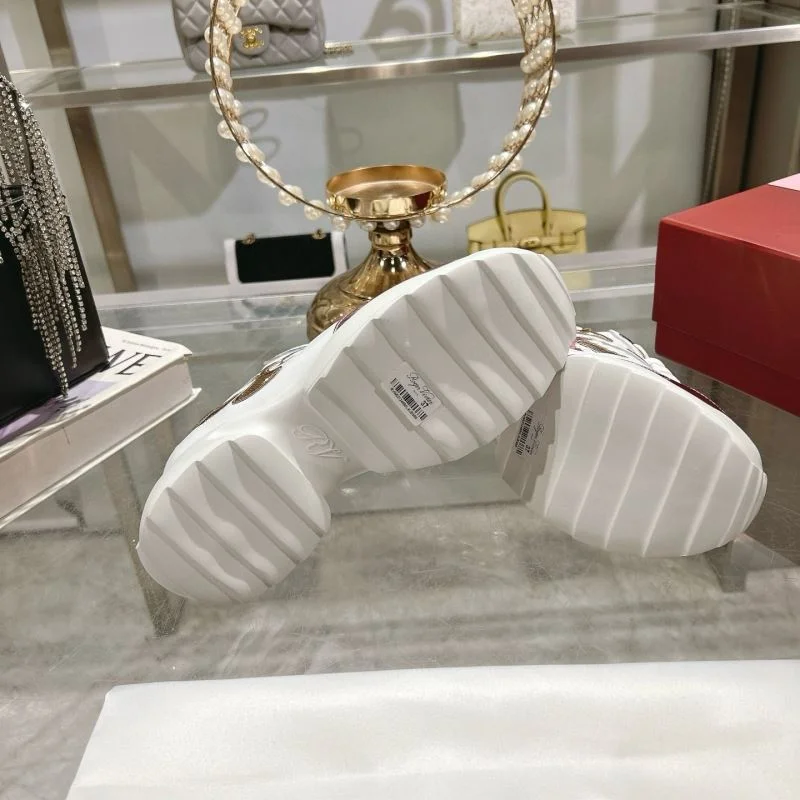 Accurate model Roger Vivier Shoes