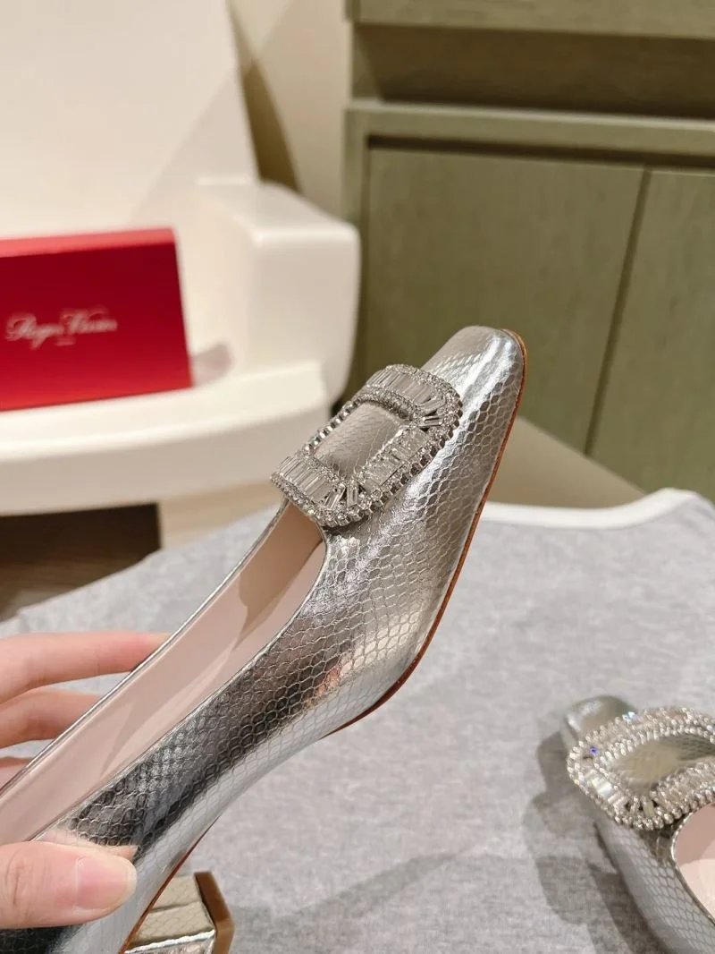 Top mirror Roger Vivier Shoes