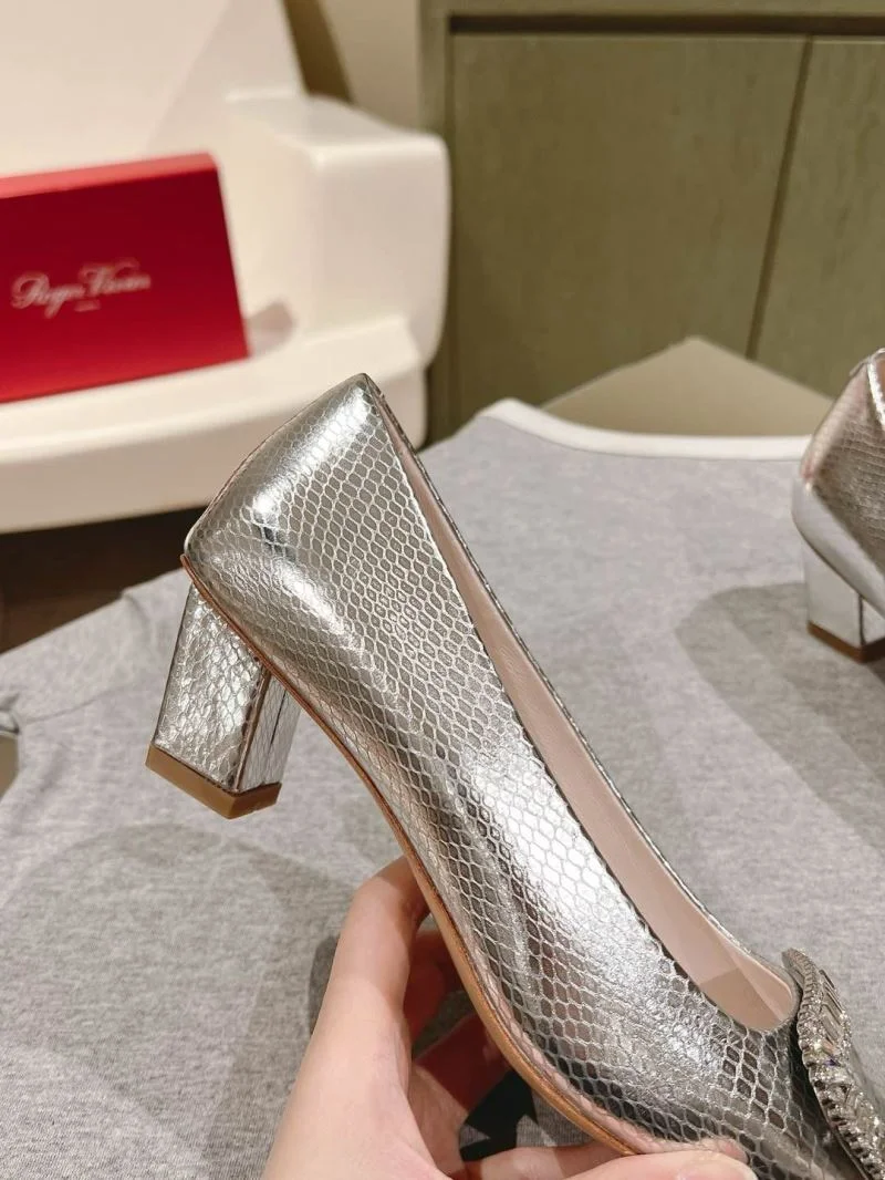 Top mirror Roger Vivier Shoes