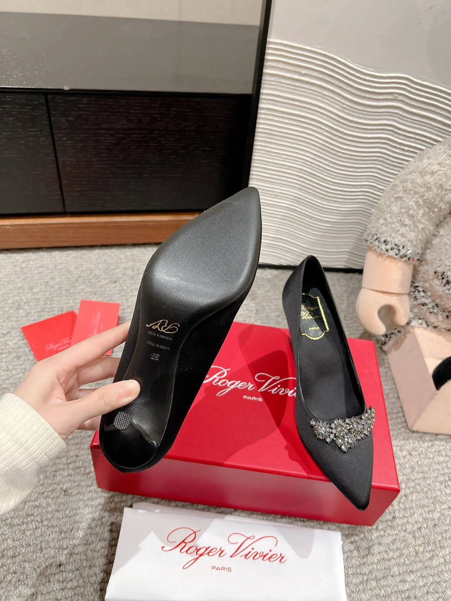 Value-priced Roger Vivier Shoes