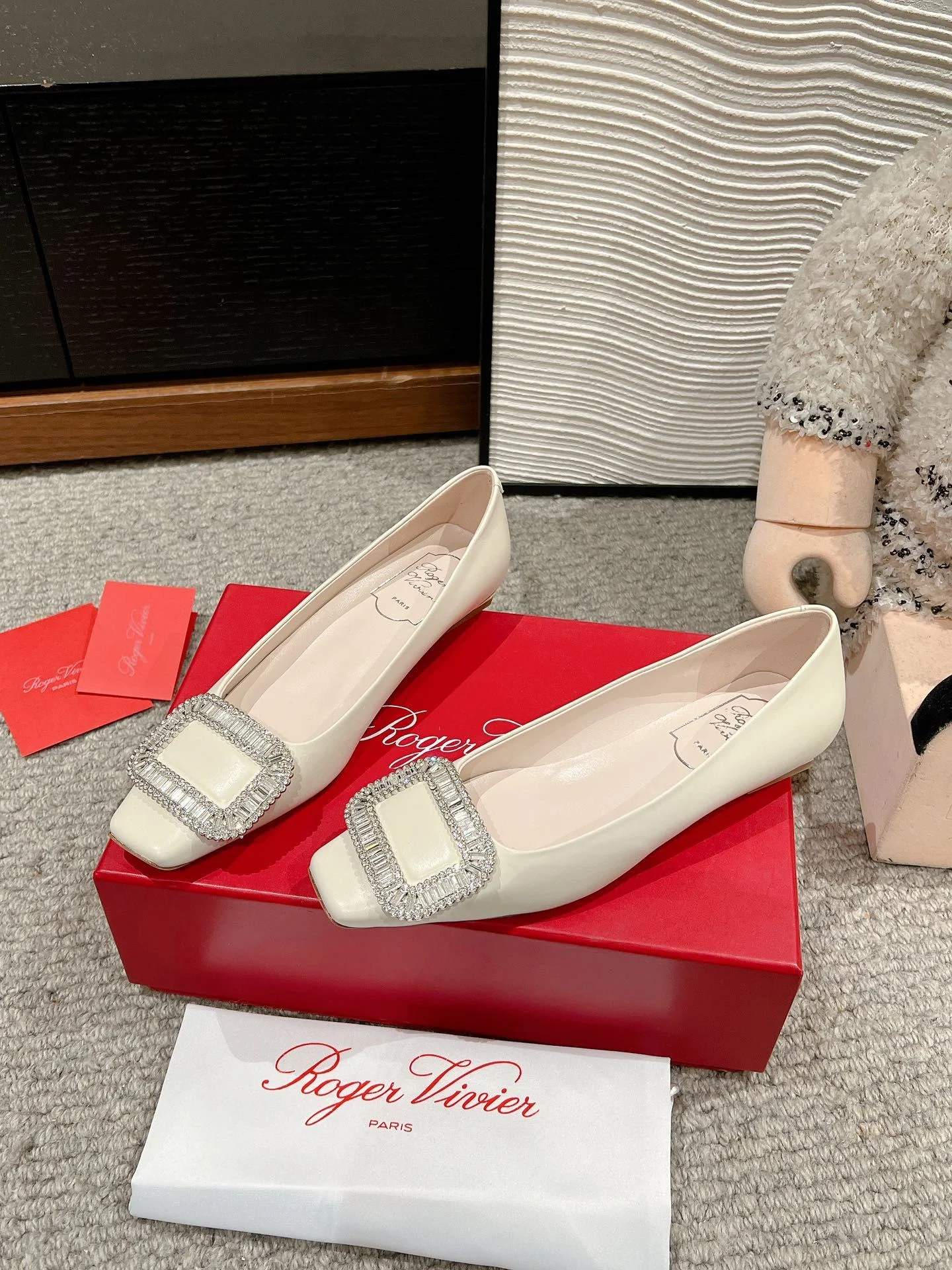 Indistinguishable Roger Vivier Shoes