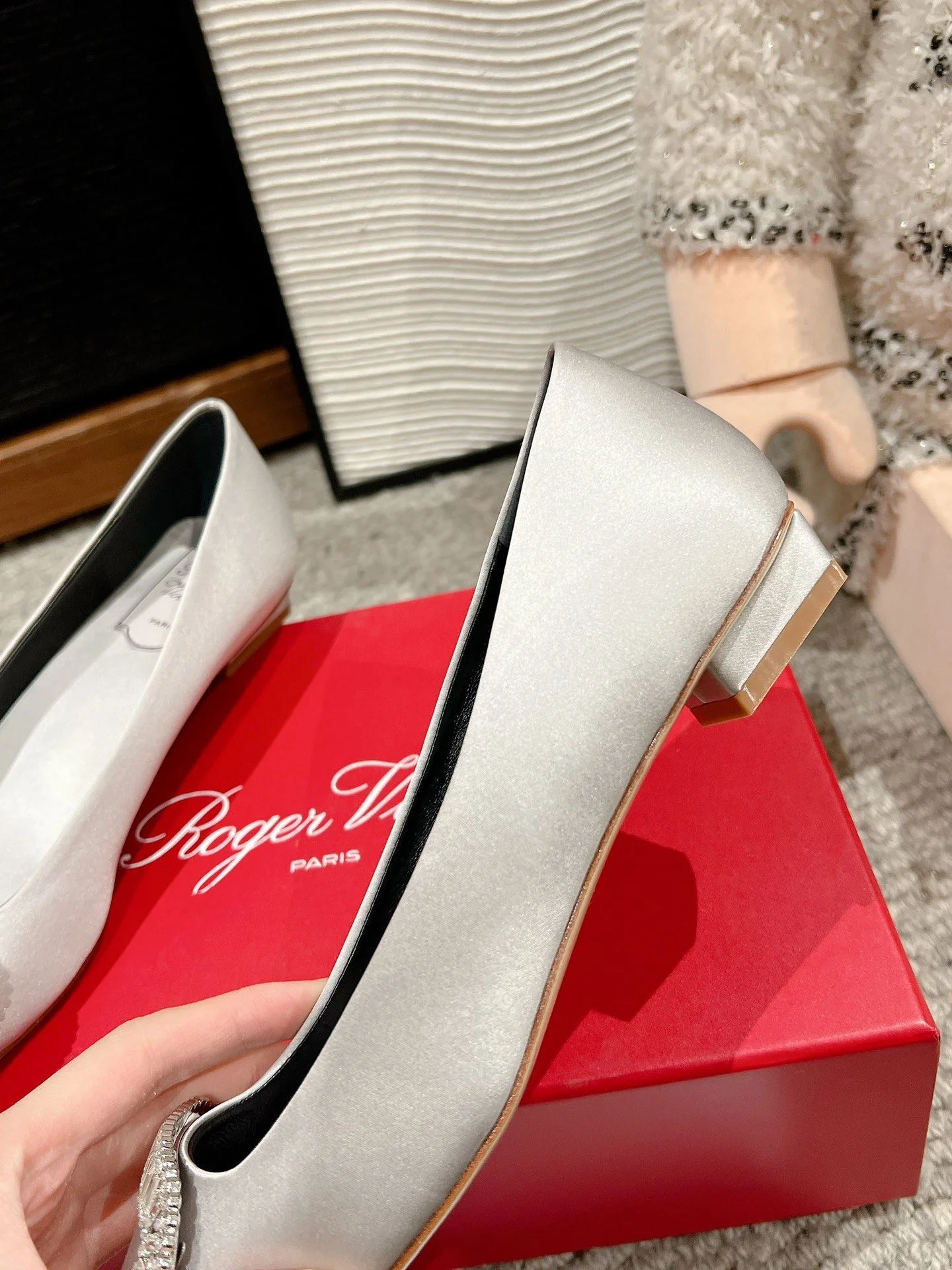 Perfect replica Roger Vivier Shoes