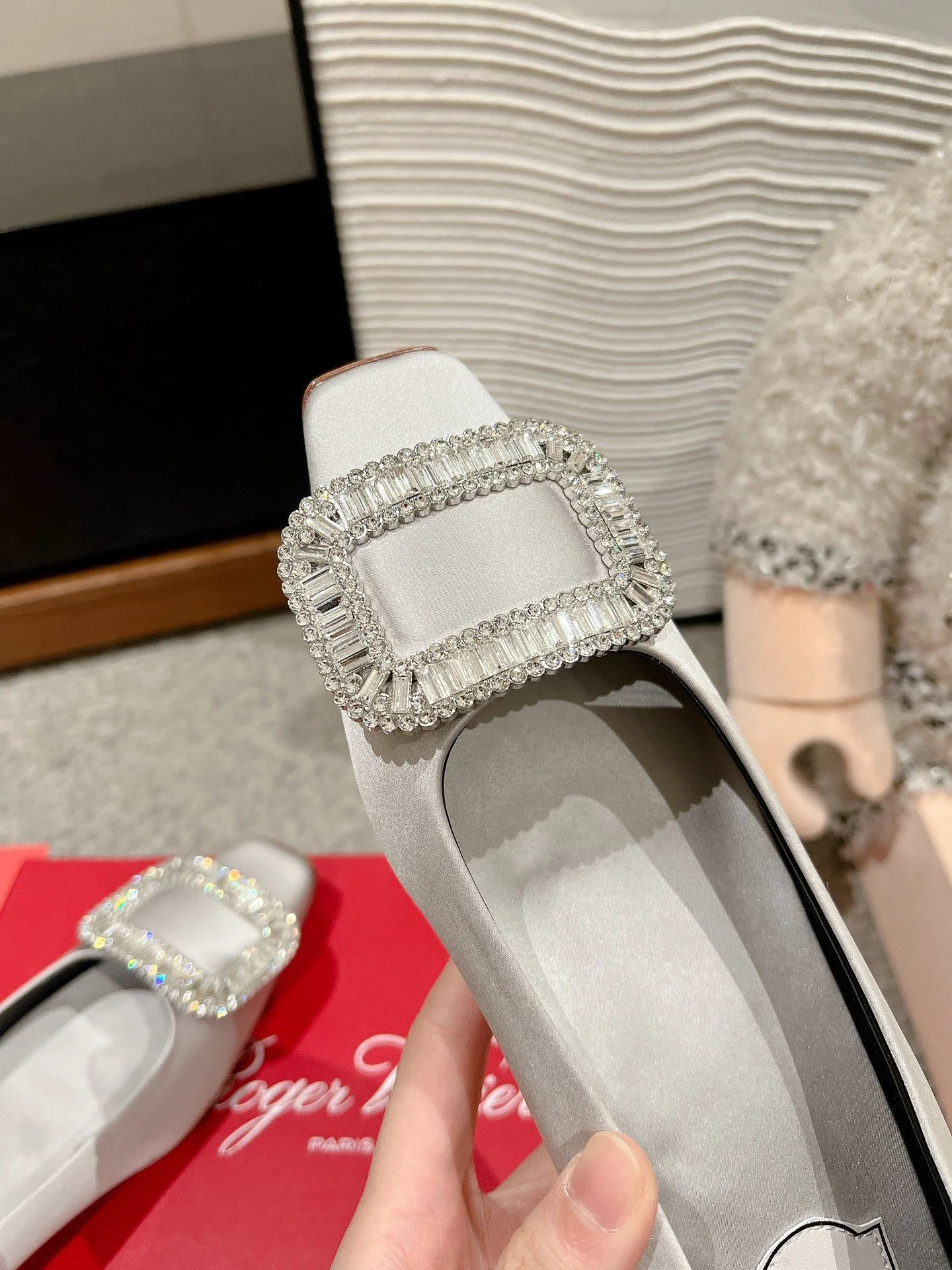 Perfect replica Roger Vivier Shoes