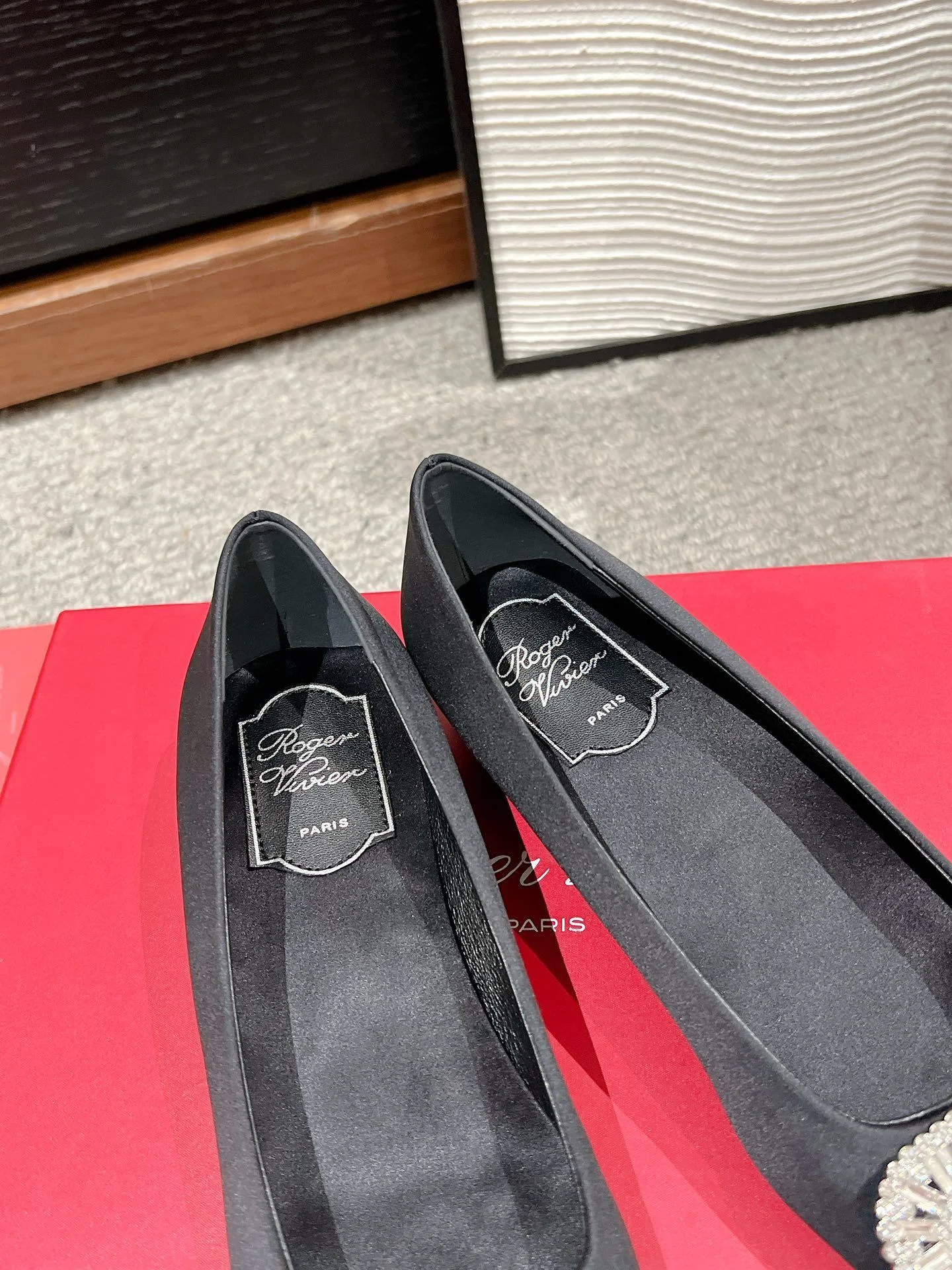 Inexpensive Roger Vivier Shoes