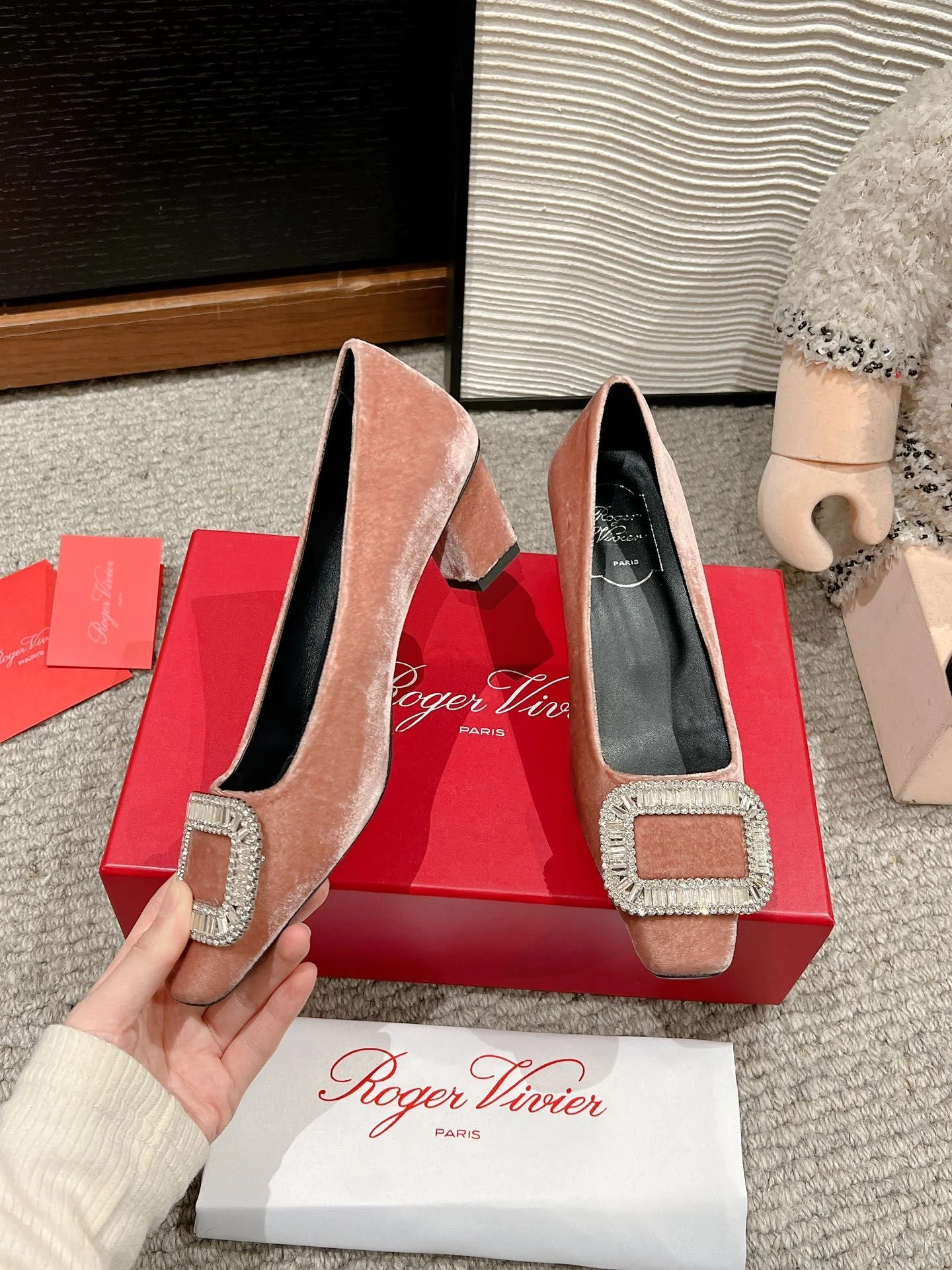 Precise copy Roger Vivier Shoes