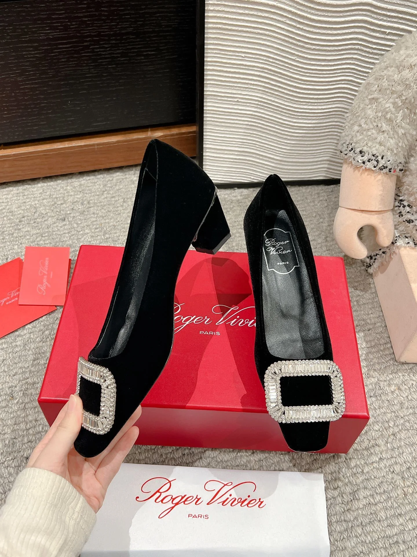 Inexpensive Roger Vivier Shoes