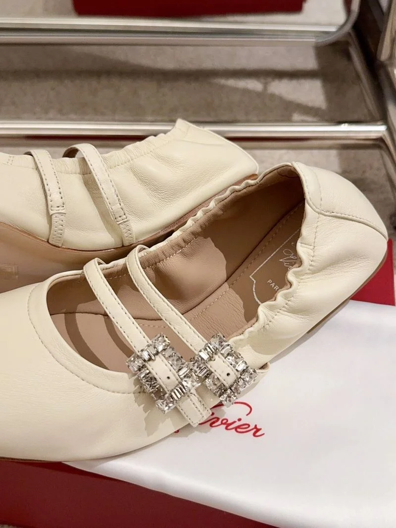 Factory-made Roger Vivier Shoes