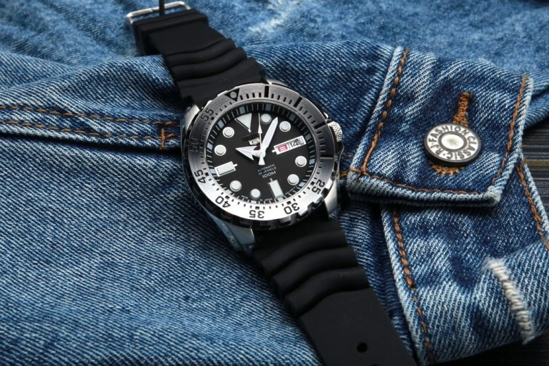 Top mirror SEIKO Watches