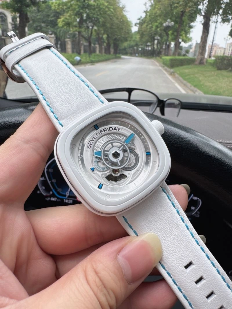Accurate model SEVENFRIDAY Watches