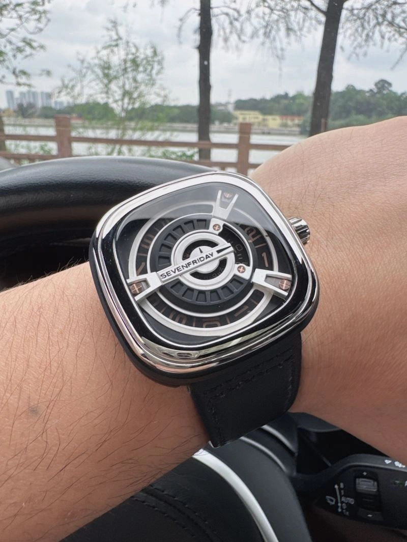 Reasonably priced SEVENFRIDAY Watches