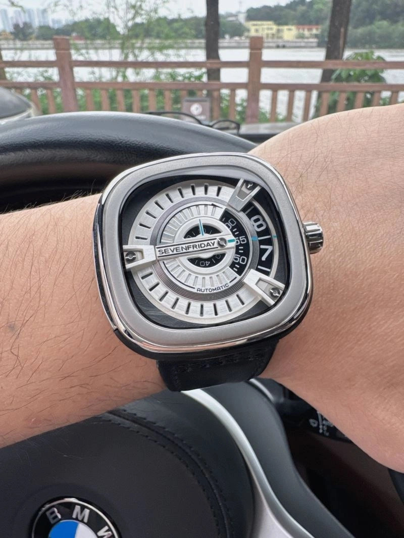 Brand-authenticated SEVENFRIDAY Watches