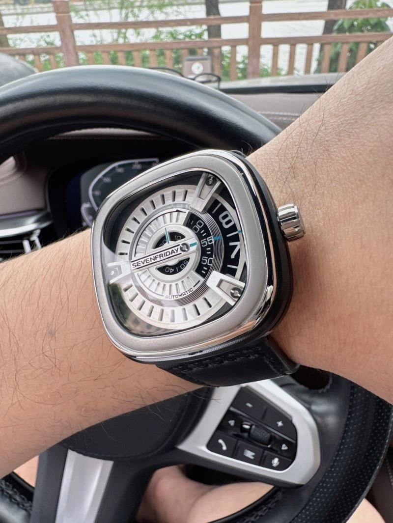 Brand-authenticated SEVENFRIDAY Watches