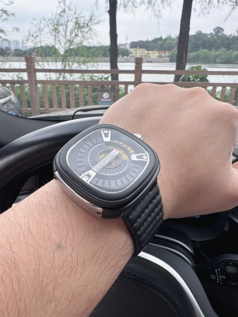1:1 copy SEVENFRIDAY Watches