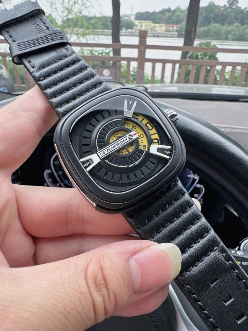 1:1 copy SEVENFRIDAY Watches