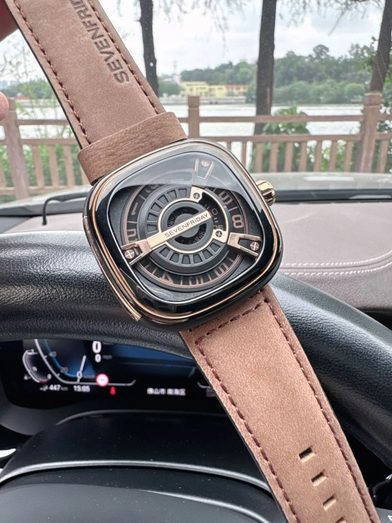 Exact replica SEVENFRIDAY Watches