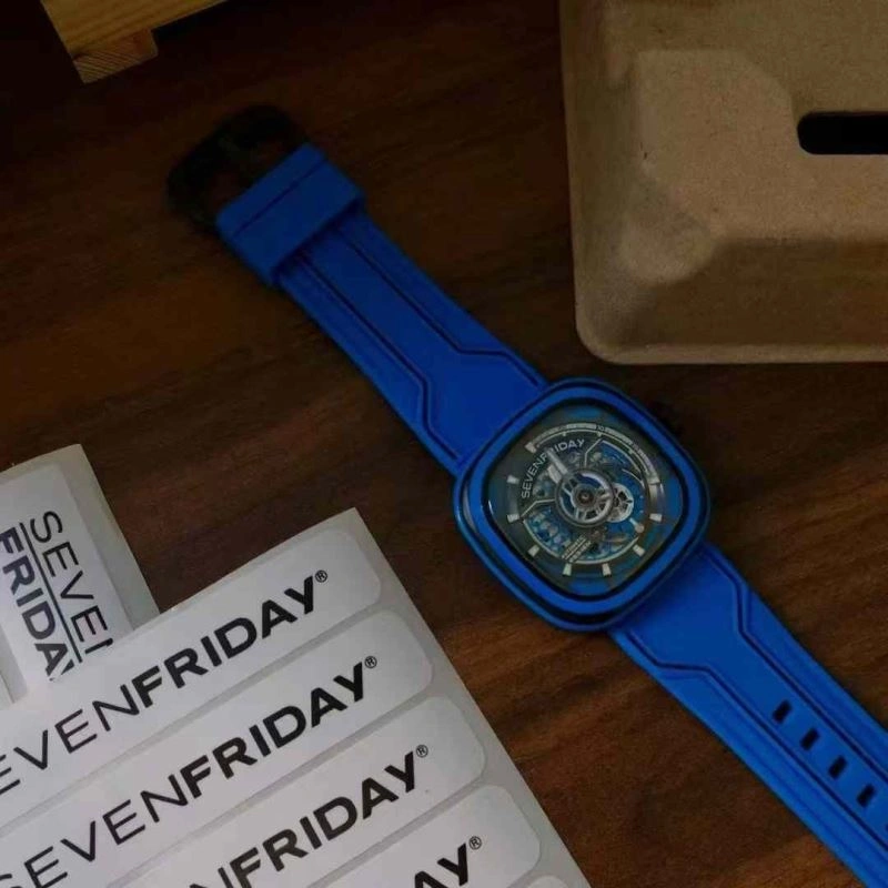 Indistinguishable SEVENFRIDAY Watches