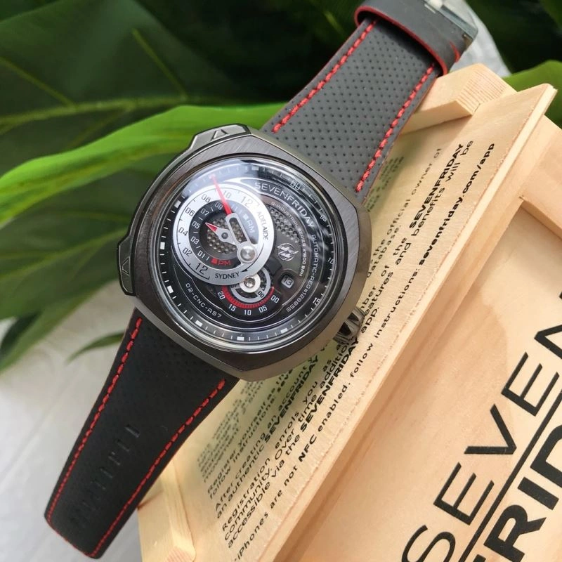 Top mirror SEVENFRIDAY Watches