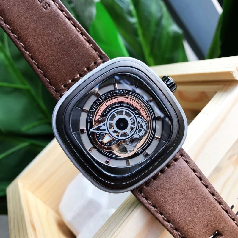 Brand-authenticated SEVENFRIDAY Watches