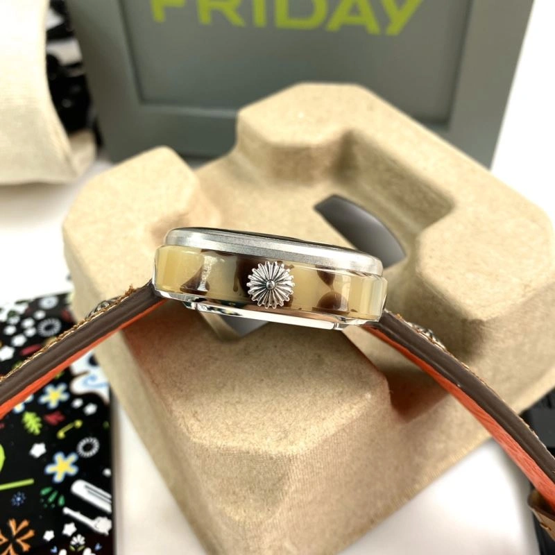 Indistinguishable SEVENFRIDAY Watches