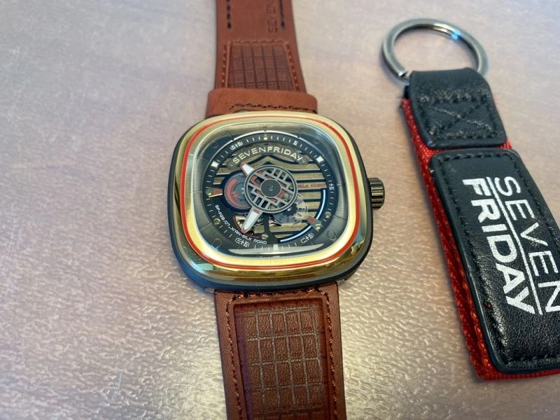 Cut-rate SEVENFRIDAY Watches