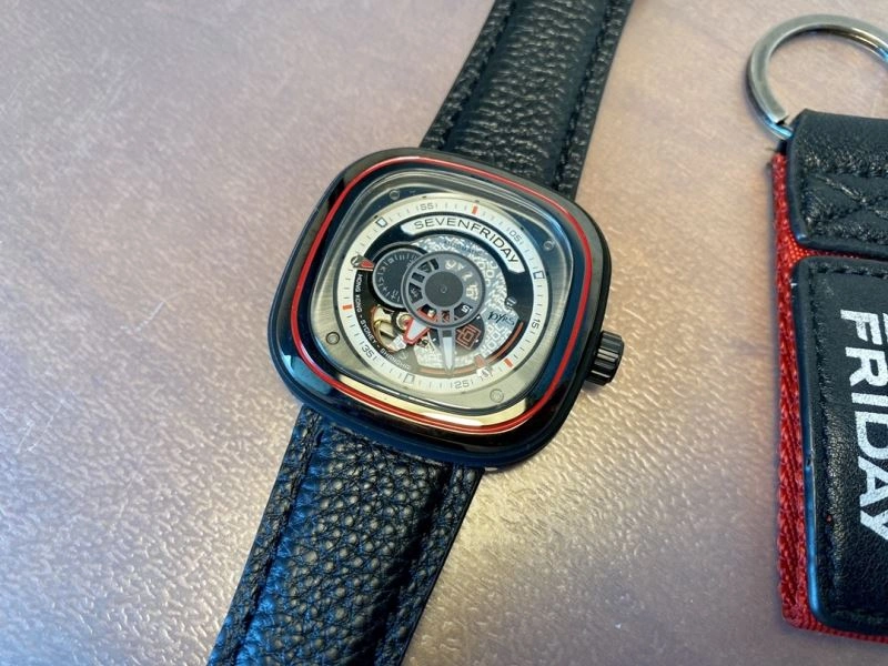 Indistinguishable SEVENFRIDAY Watches