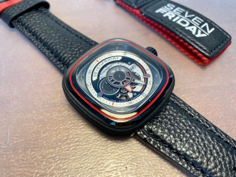 Indistinguishable SEVENFRIDAY Watches