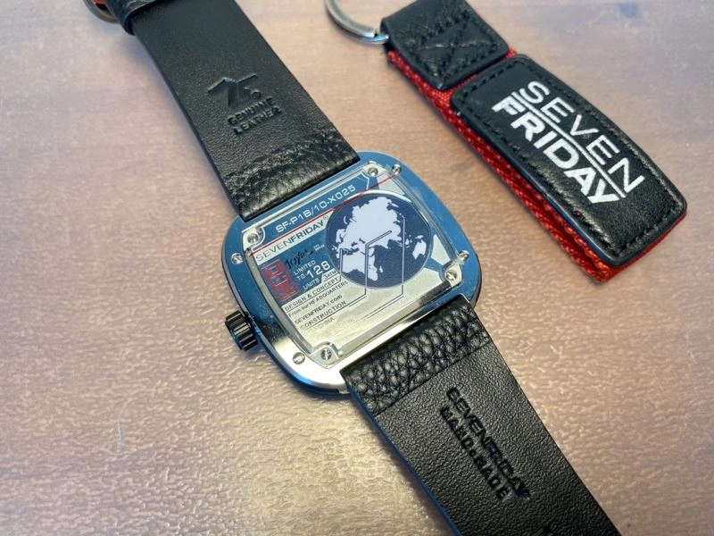 Indistinguishable SEVENFRIDAY Watches