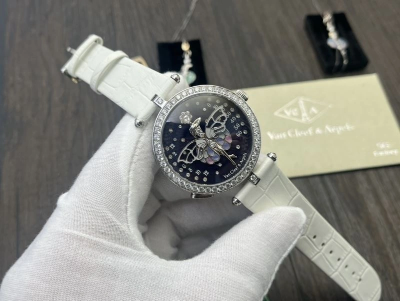 SWAROVSKI Watches