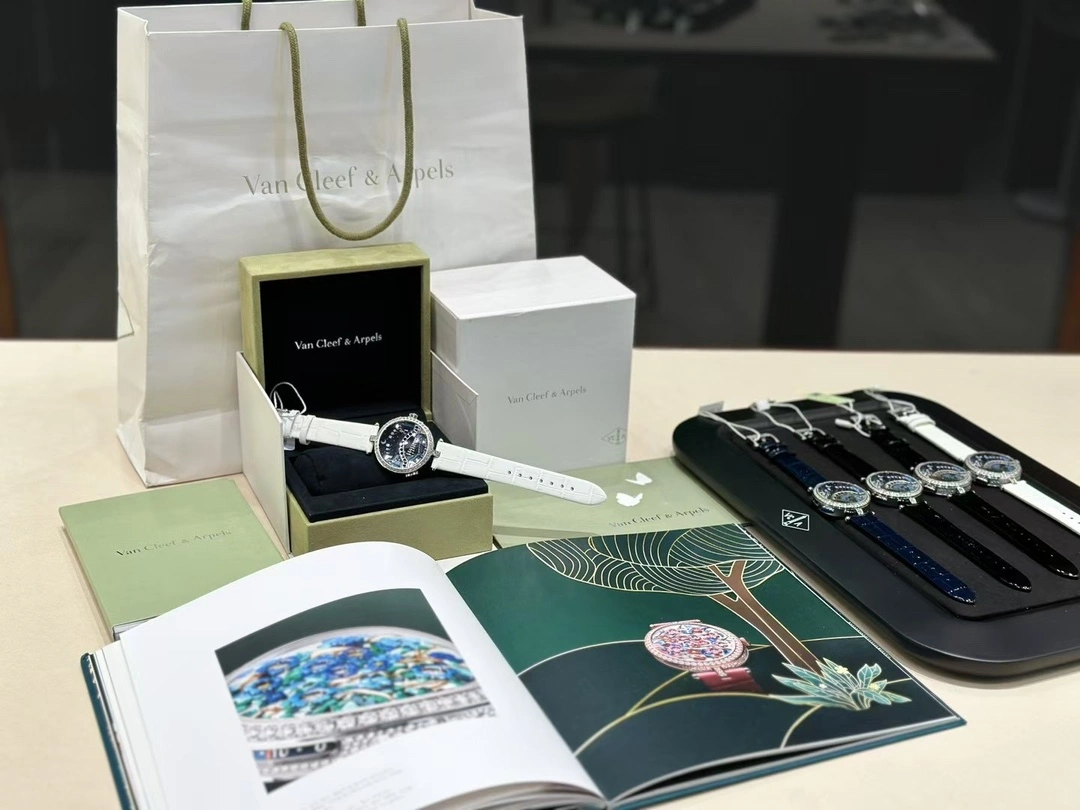 SWAROVSKI Watches