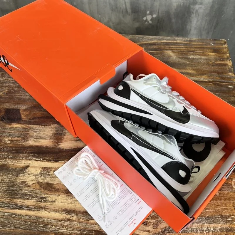 Discounted Sacai x Nike VaporWaffle Shoes