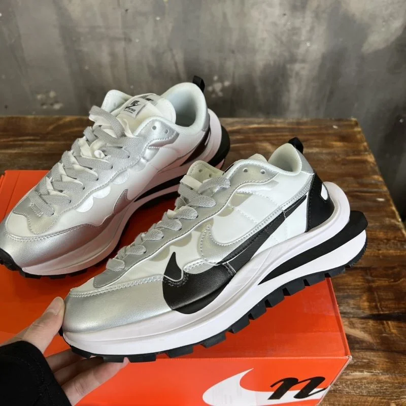 Discounted Sacai x Nike VaporWaffle Shoes