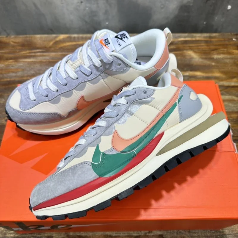 High accuracy Sacai x Nike VaporWaffle Shoes