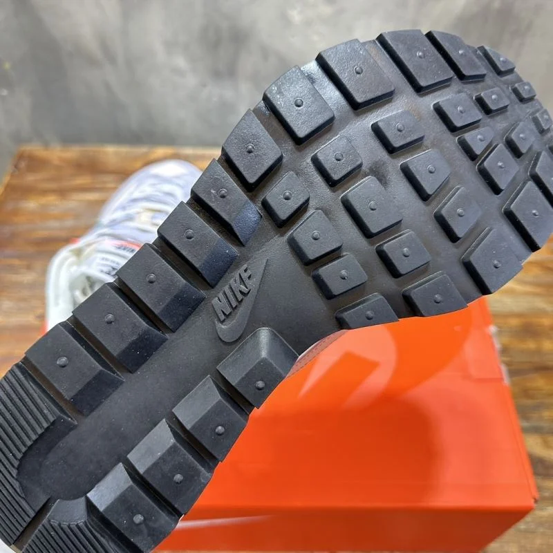 High accuracy Sacai x Nike VaporWaffle Shoes
