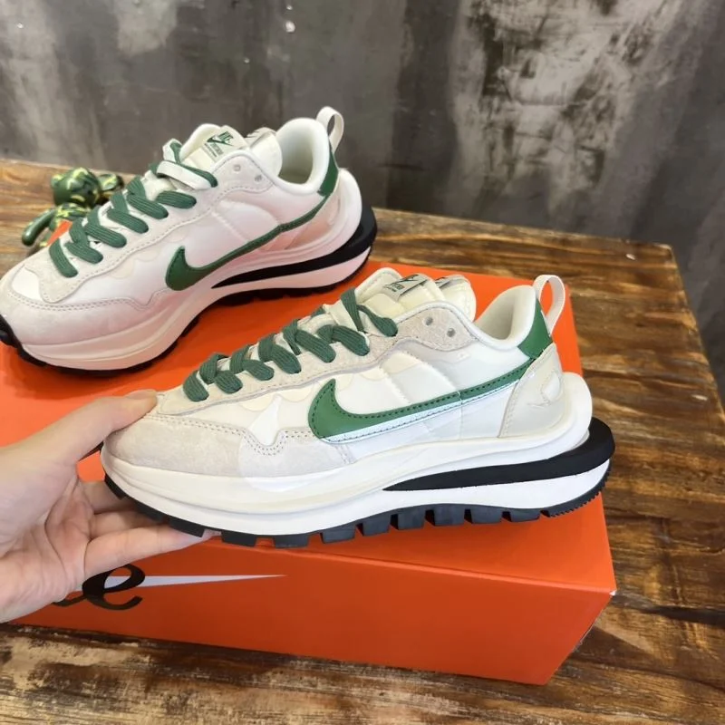 Top match Sacai x Nike VaporWaffle Shoes