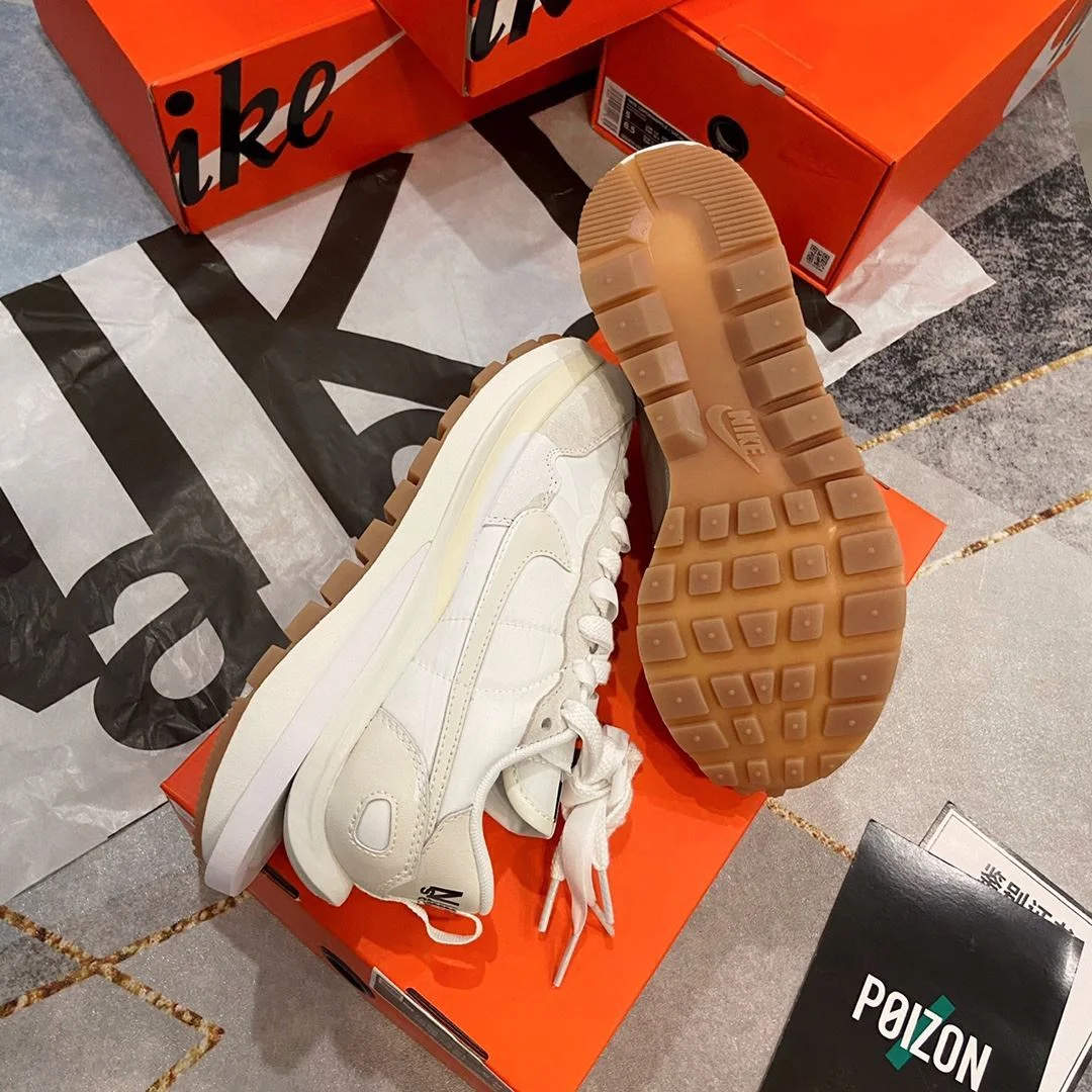 Value-priced Sacai x Nike VaporWaffle Shoes